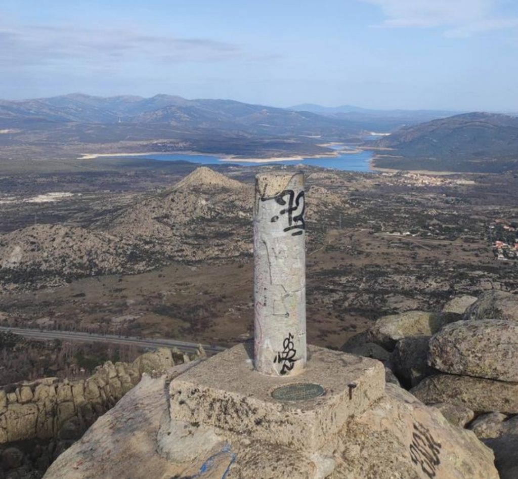 Descubre La Cabrera: Un rincón de la naturaleza en la sierra de Madrid ...